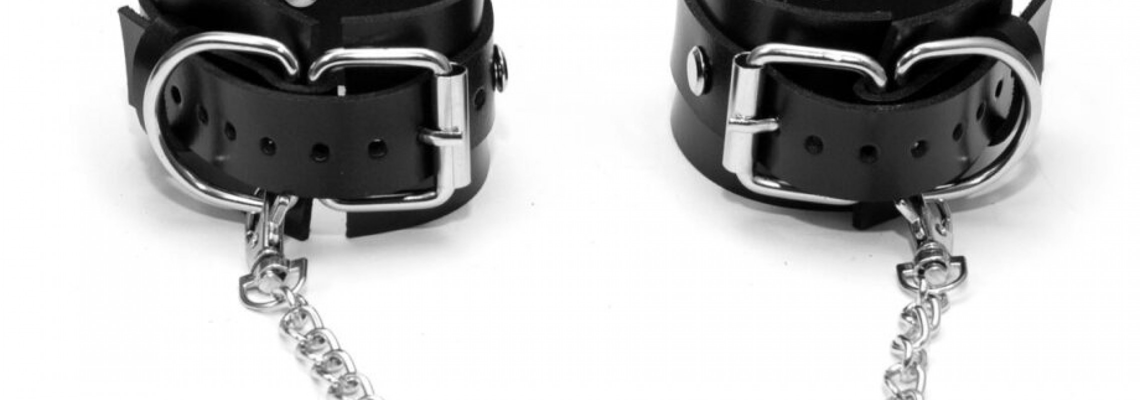 7 Tips for Selecting the Perfect BDSM Cuffs